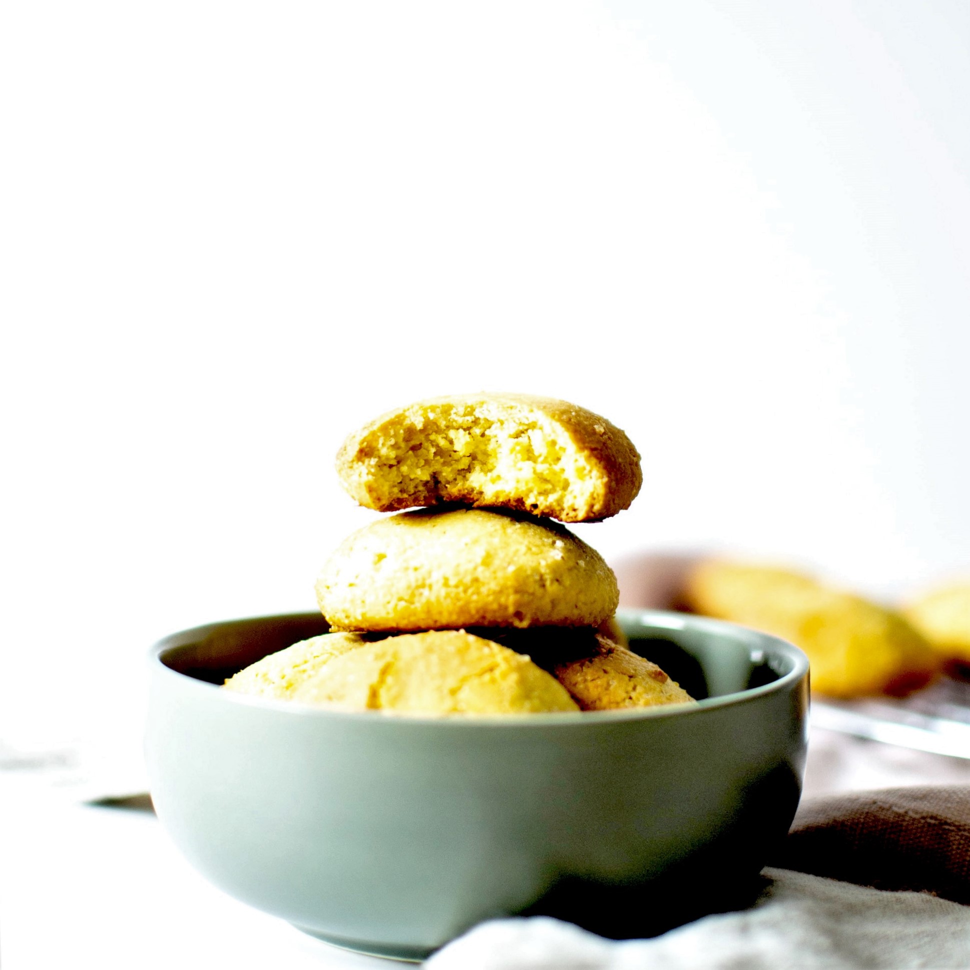 Biscuits moelleux – Aux Amandes et Jaunes d’œufs – Les Cookines