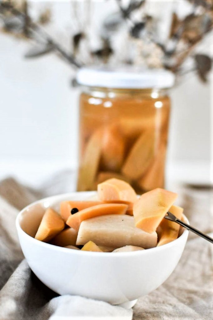 Pickles de Navets jaunes & Radis noirs – Les Cookines