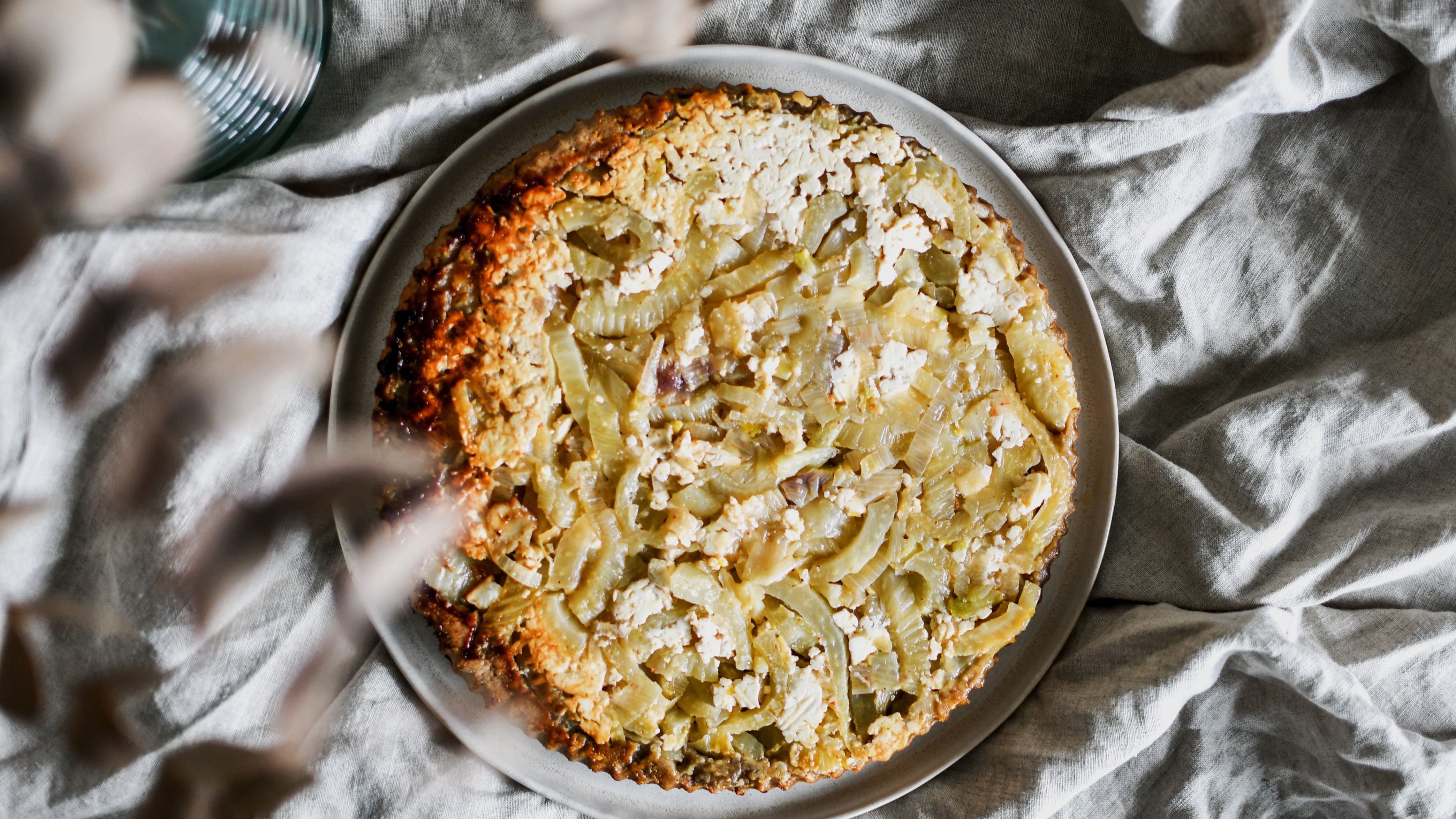 Tatin de fenouil et feta – pâte avoine & sarrasin – Les Cookines